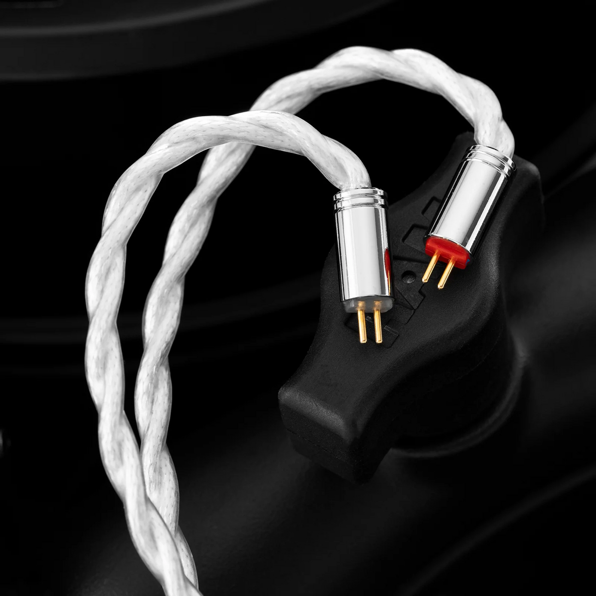 Queen of Audio Whisky Silver Plated In-Ear Monitor Upgrade Cable | Audio46