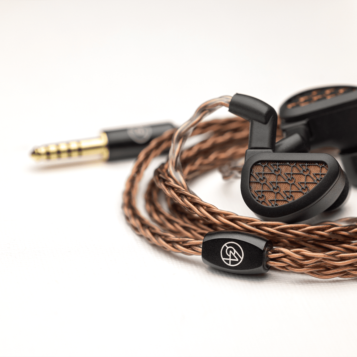 64 Audio Solo Universal Planar Magnetic In-Ear Monitor | Audio46