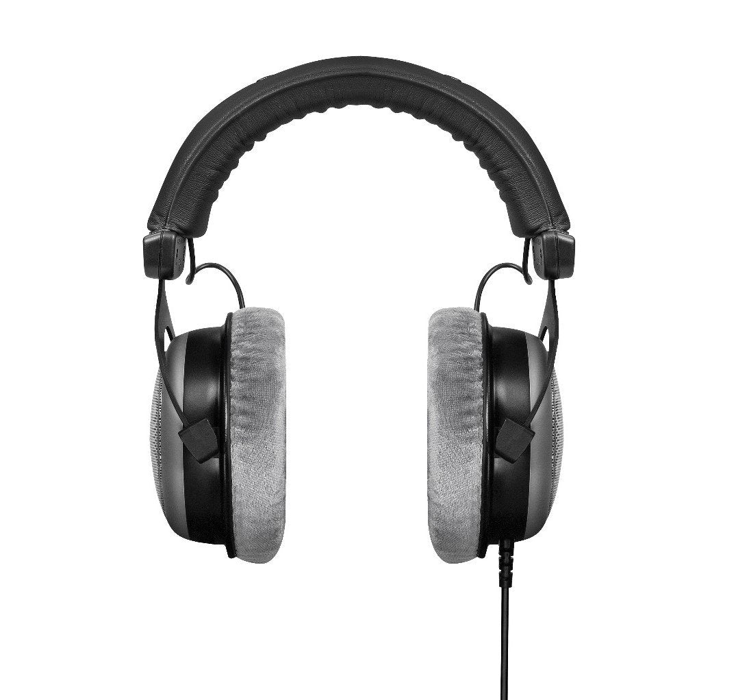 Beyerdynamic DT 880 PRO Studio Semi-Open-Back Headphones 250 ohm | Audio46